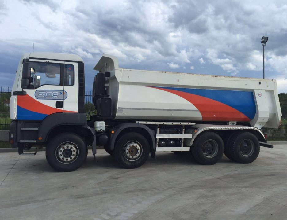 Basculantă MAN - SFR Miniexcavatoare